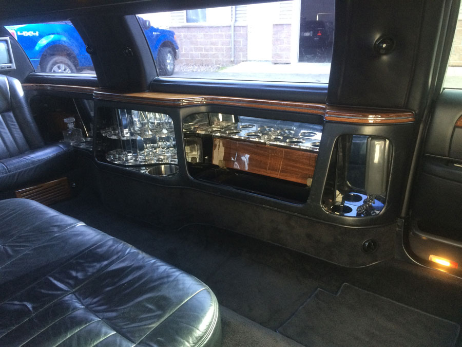 Luxury Limos, Inc. Fleet Gallery - Lincoln MKX, Lincoln Navigator, Ford ...