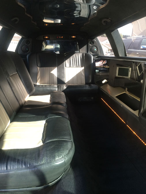 Luxury Limos, Inc. Fleet Gallery - Lincoln MKX, Lincoln Navigator, Ford ...